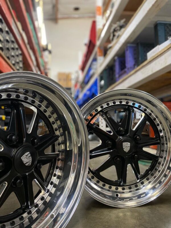 3 Piece Cutt Face Fuchs Black Centers – Vintage V-Dubs